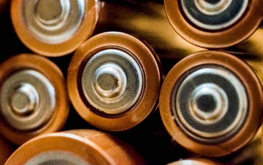 Choosing The Right Batteries - The Rock Father Magazine